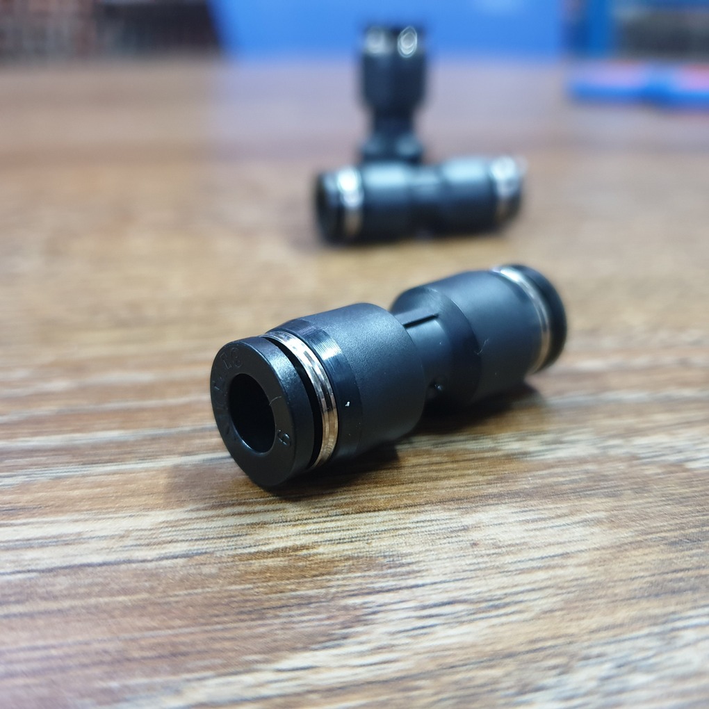 Đầu Nối Khí Thẳng Phi 6 mm Đen Airtac PU6D | Mecsu.vn
