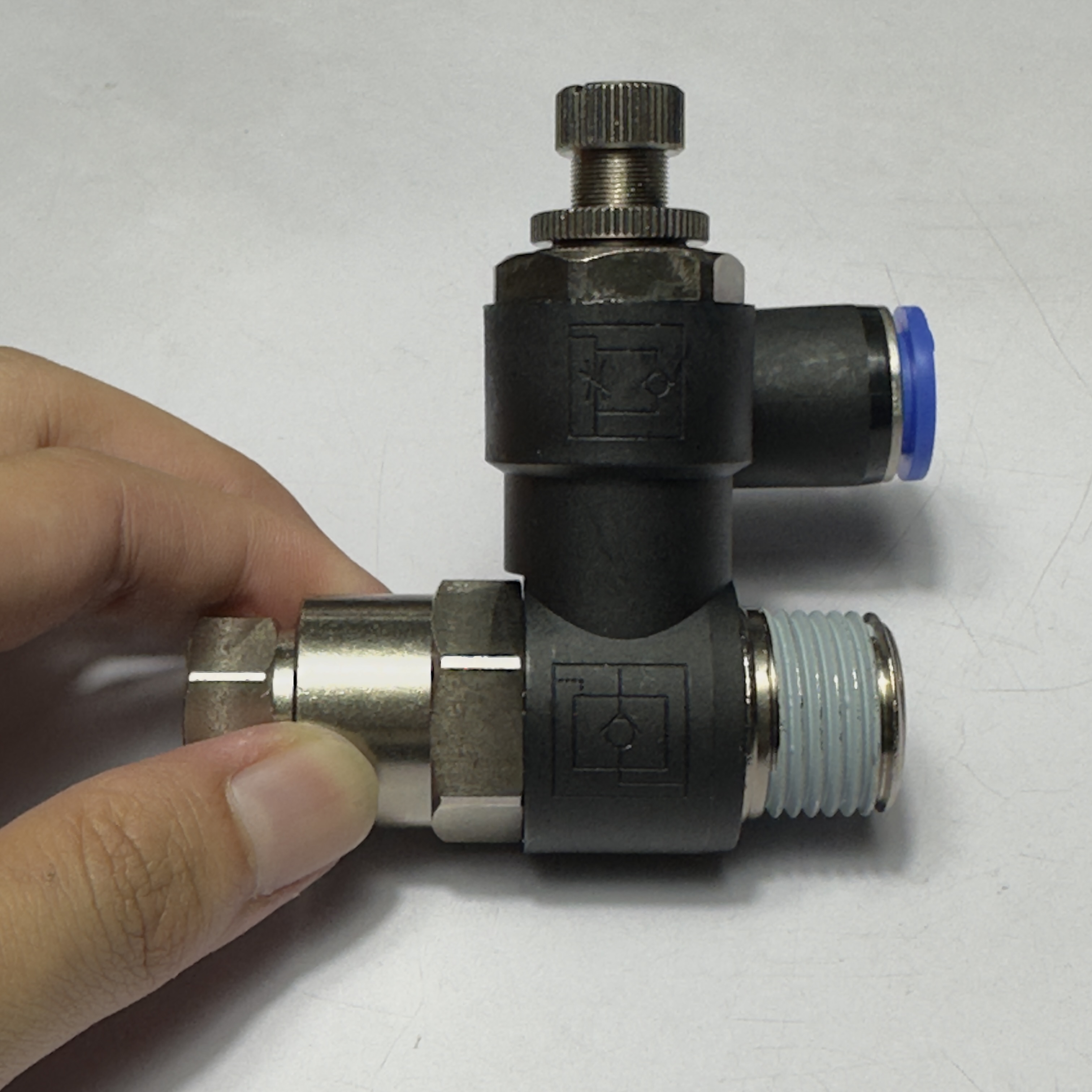 Van Tiết Lưu Khí Nén Ø12 (R1/2-R1/4) CDC PVSC 1204 | Mecsu.vn