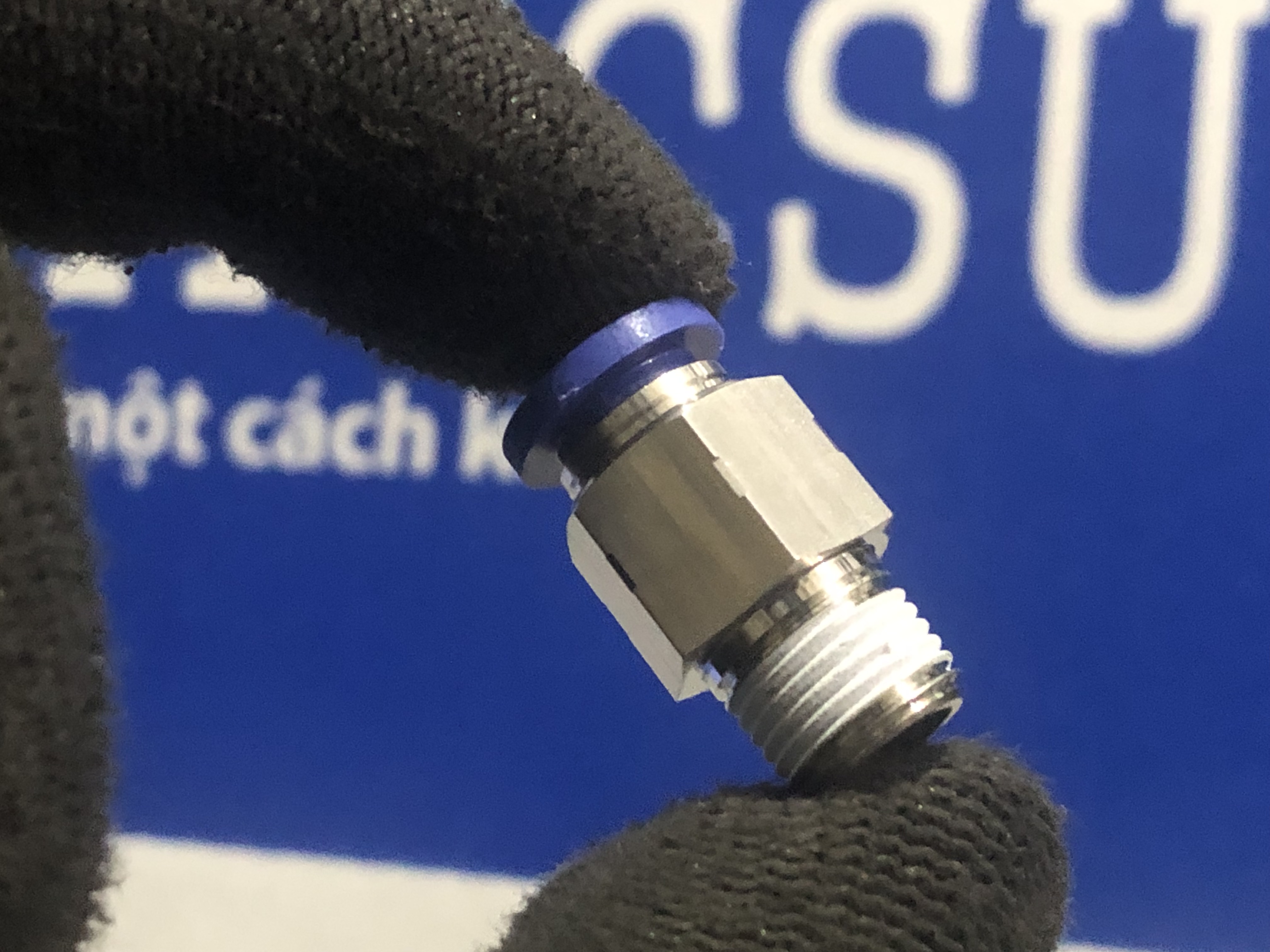 Đầu Nối Nhanh Khí Nén Dạng Thẳng Thân Lục Giác Ren Ngoài Pisco PC6-01SUS | Mecsu.vn